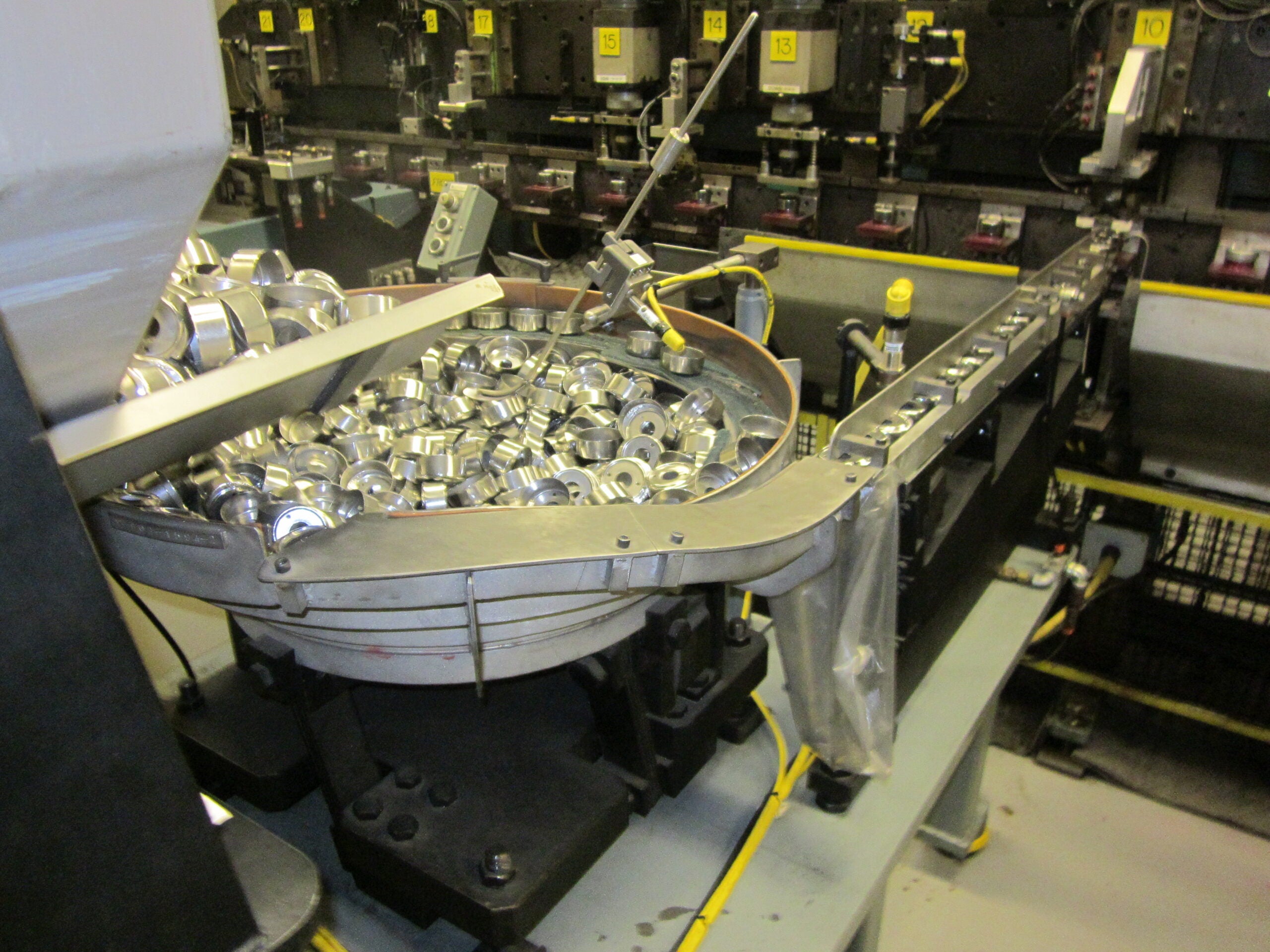 President Obama visits Master Lock - WPR