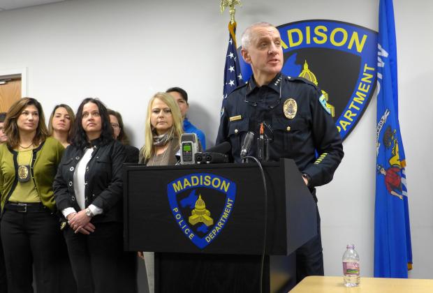 Madison Police Department Introduces Team Of 'Mental Health Officers' - WPR
