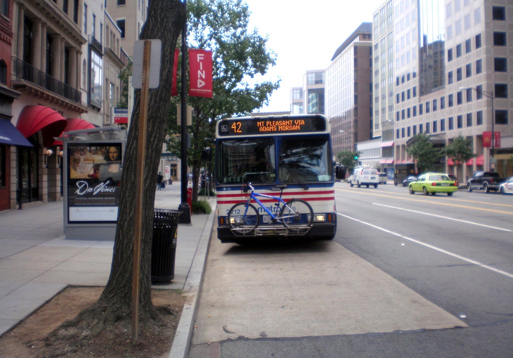Milwaukee Bus Drivers, Transit System Return To Negotiating Table - WPR
