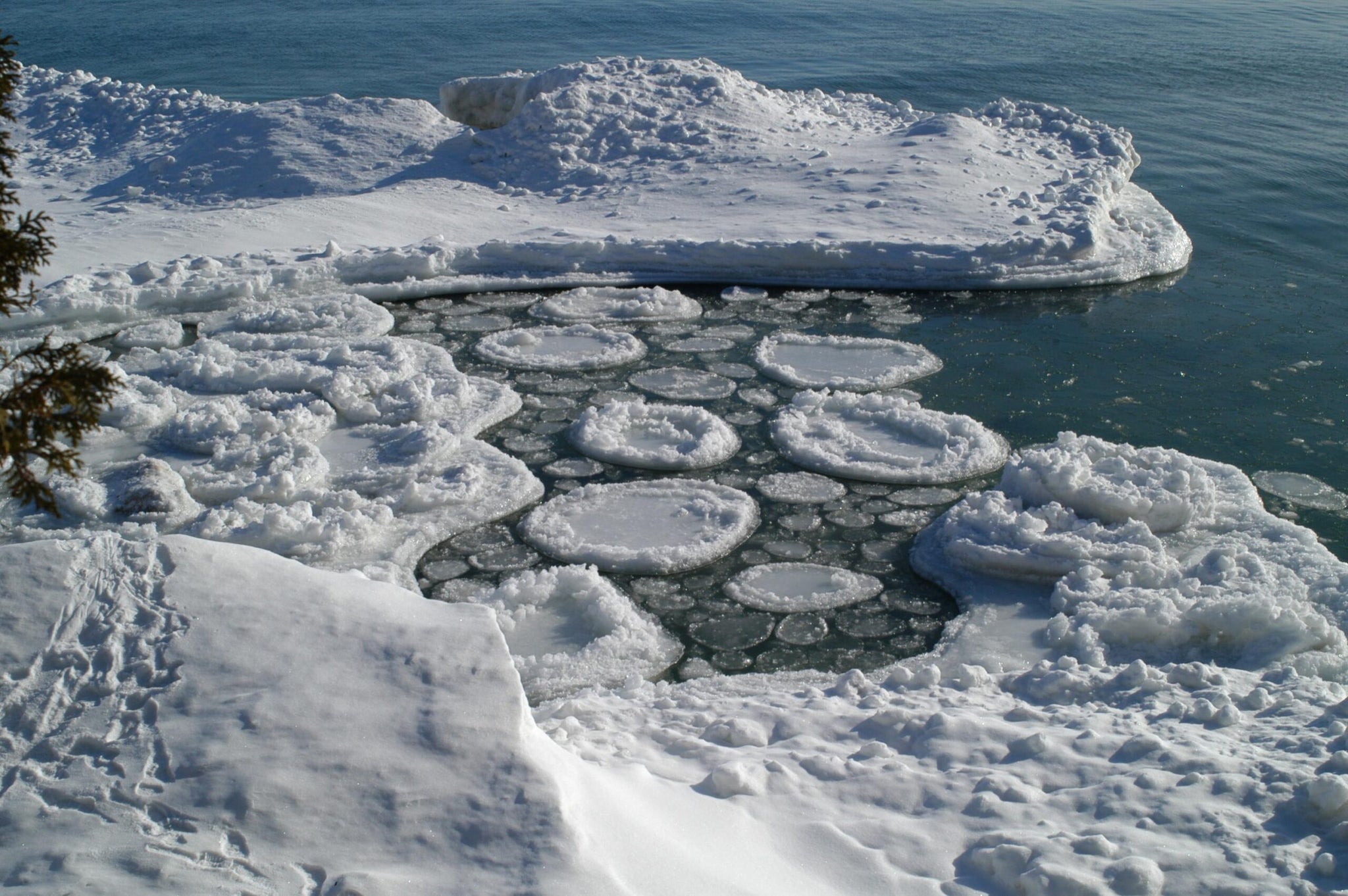 See Photos Of 'Ice Volcanoes,' Circles On Lake Michigan - WPR