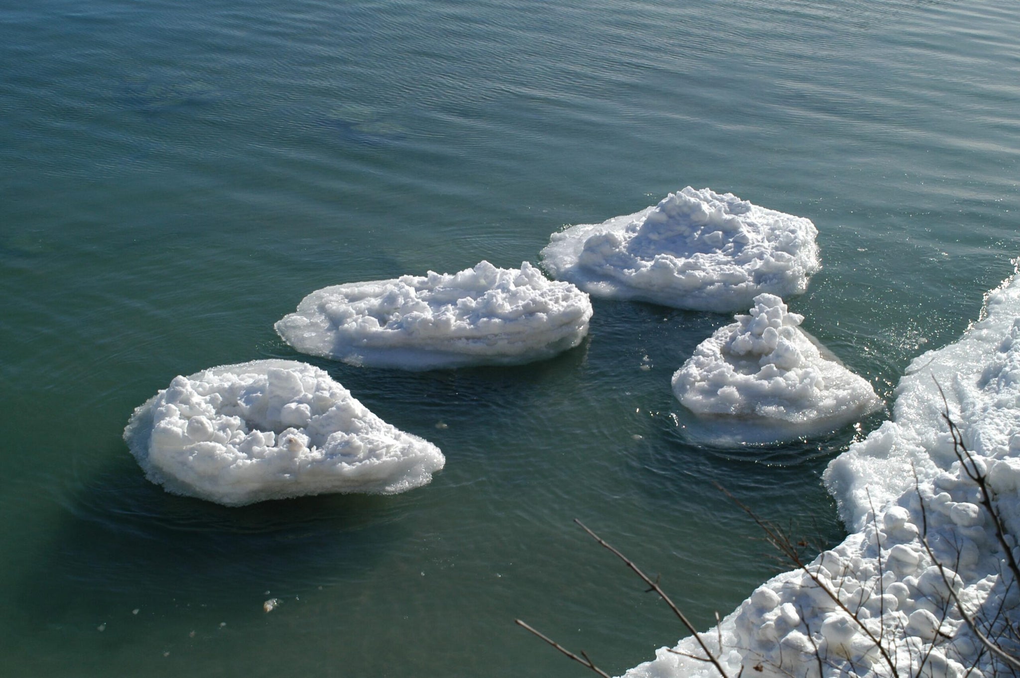 See Photos Of 'Ice Volcanoes,' Circles On Lake Michigan - WPR