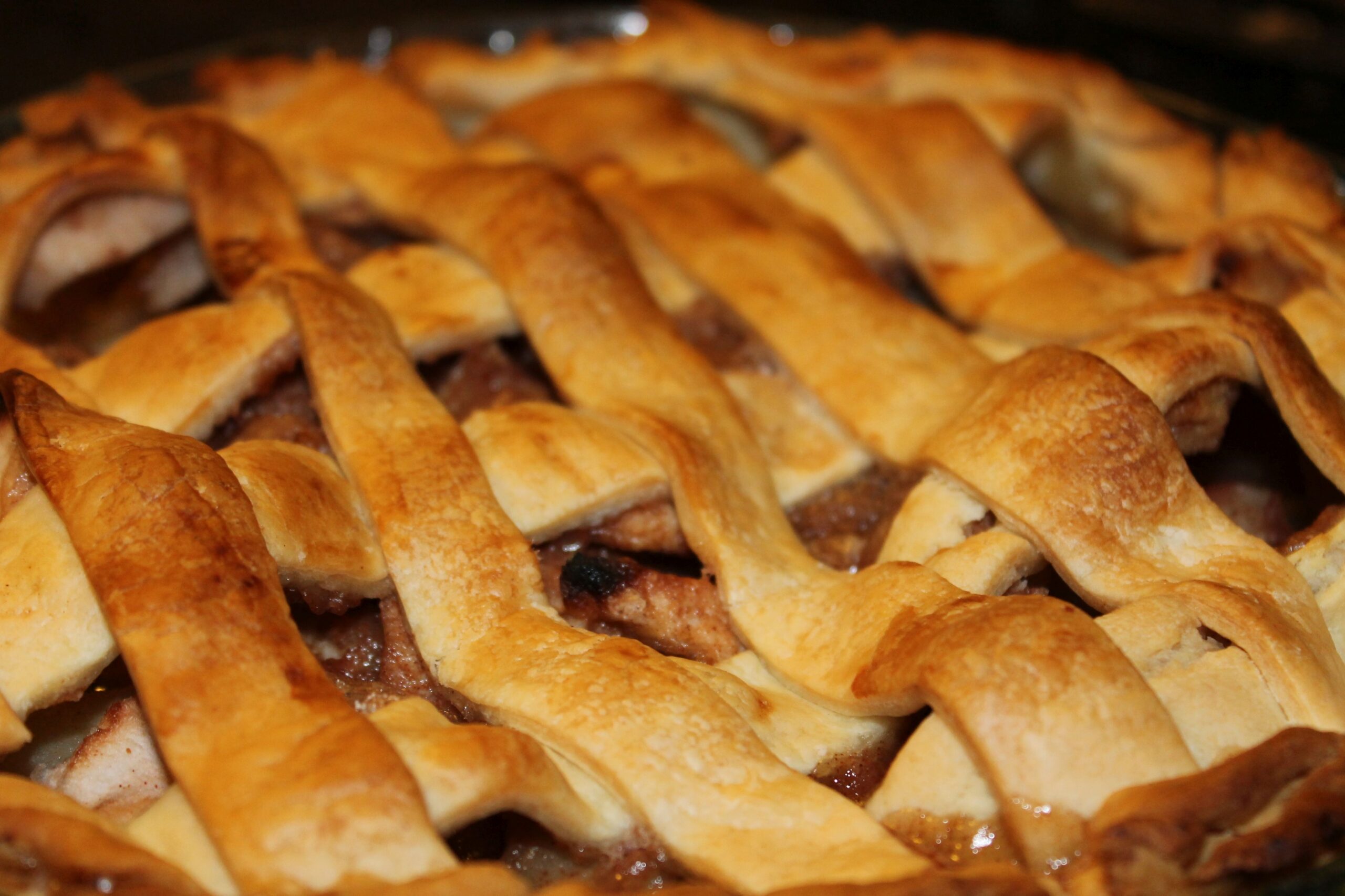 Apple Cheddar Pie - WPR