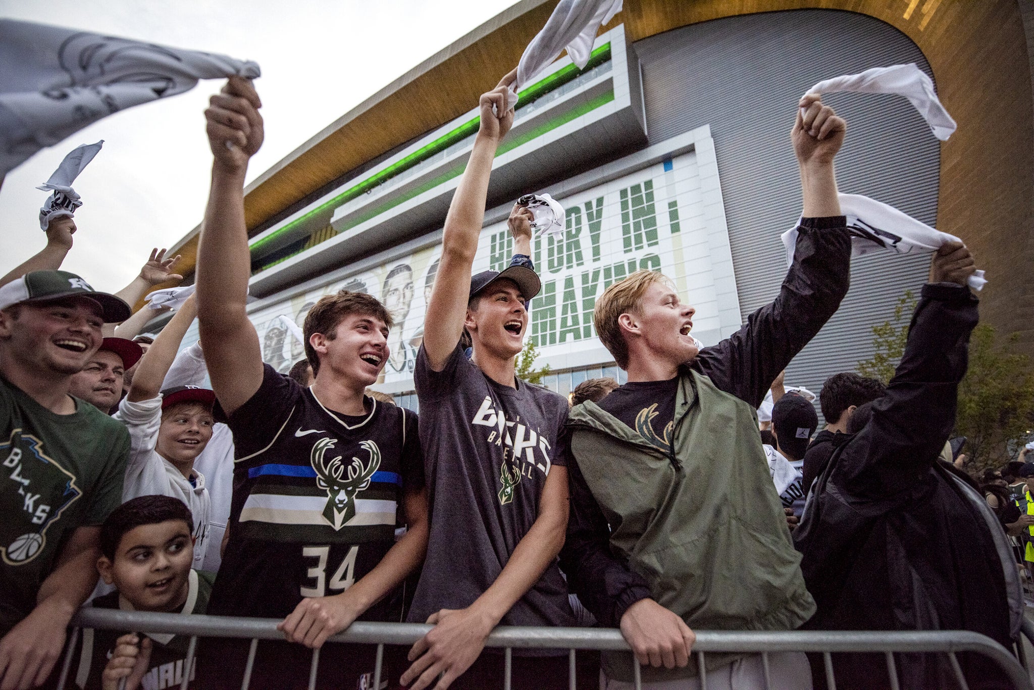 Photos: Bucks Fans Jubilant After Game 4 Victory - WPR