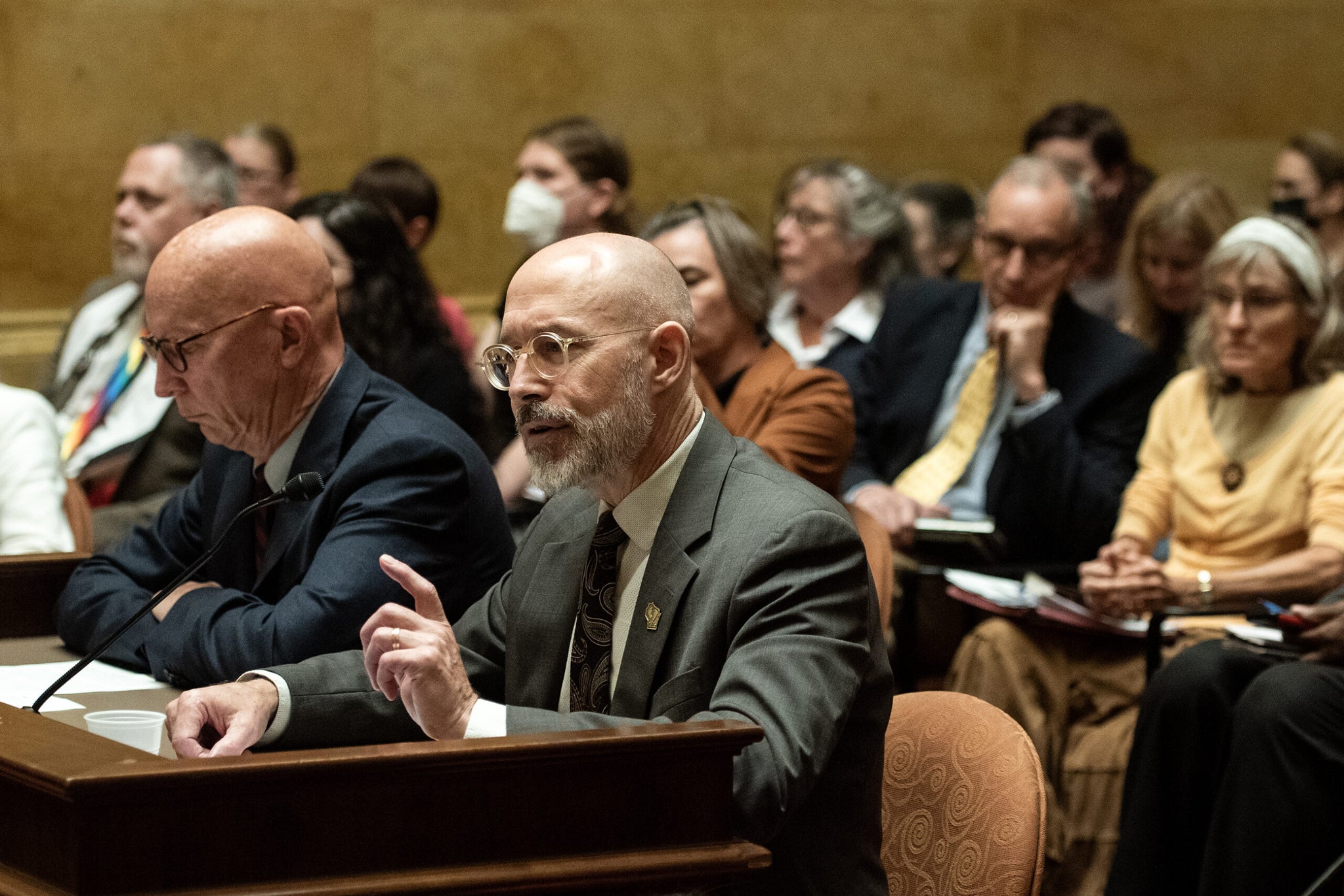 Assembly Republicans approve changes to Wisconsin's unemployment system - WPR