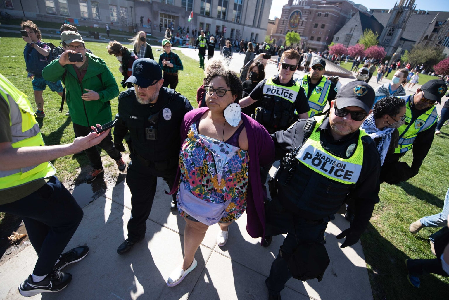 After police remove tents, make arrests, protesters at UW-Madison ...