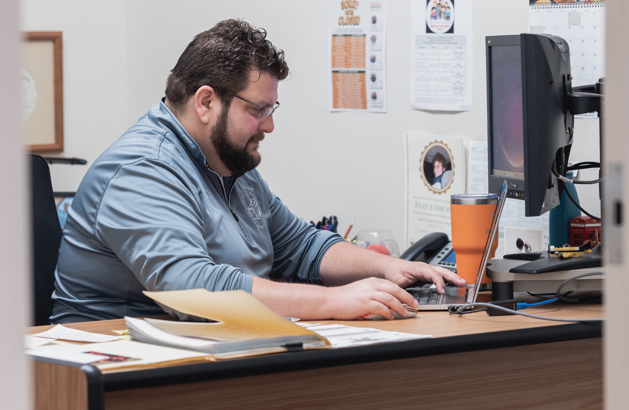 Wisconsin drops ID checks at federally funded food pantries - WPR