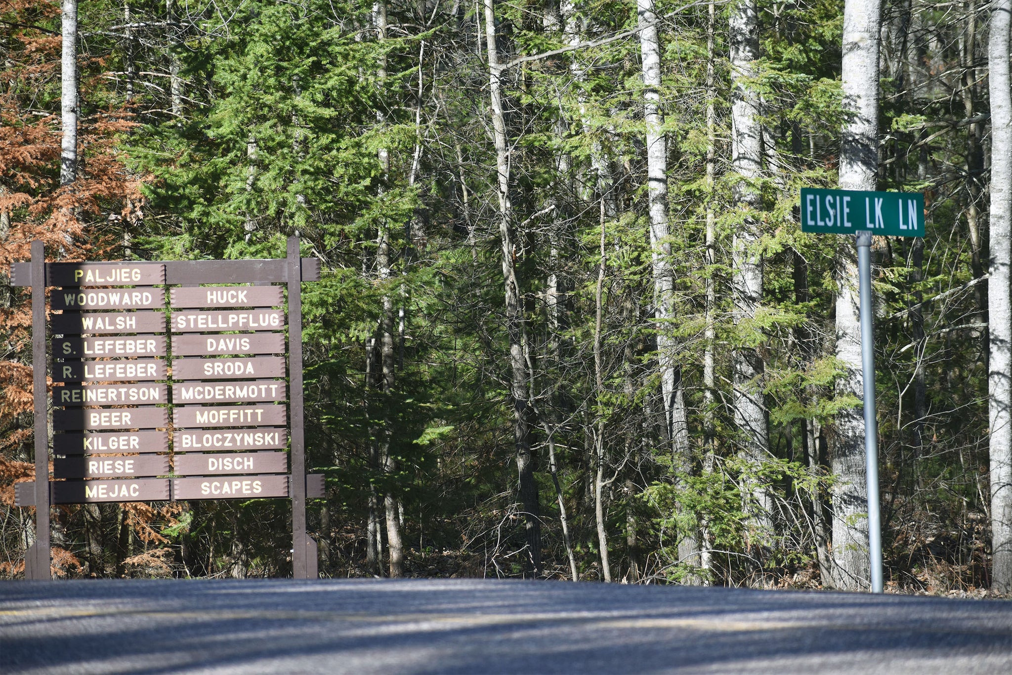 Tensions high in Lac du Flambeau as road dispute between tribe, town ...