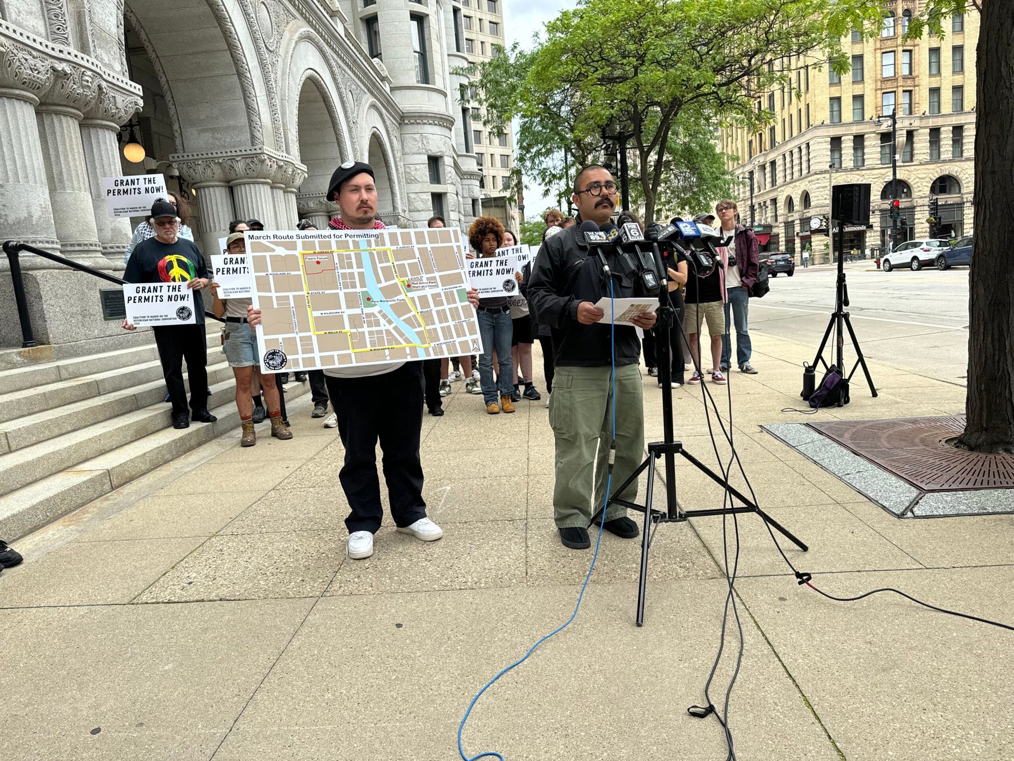 ACLU of Wisconsin sues city of Milwaukee over RNC protest rules - WPR