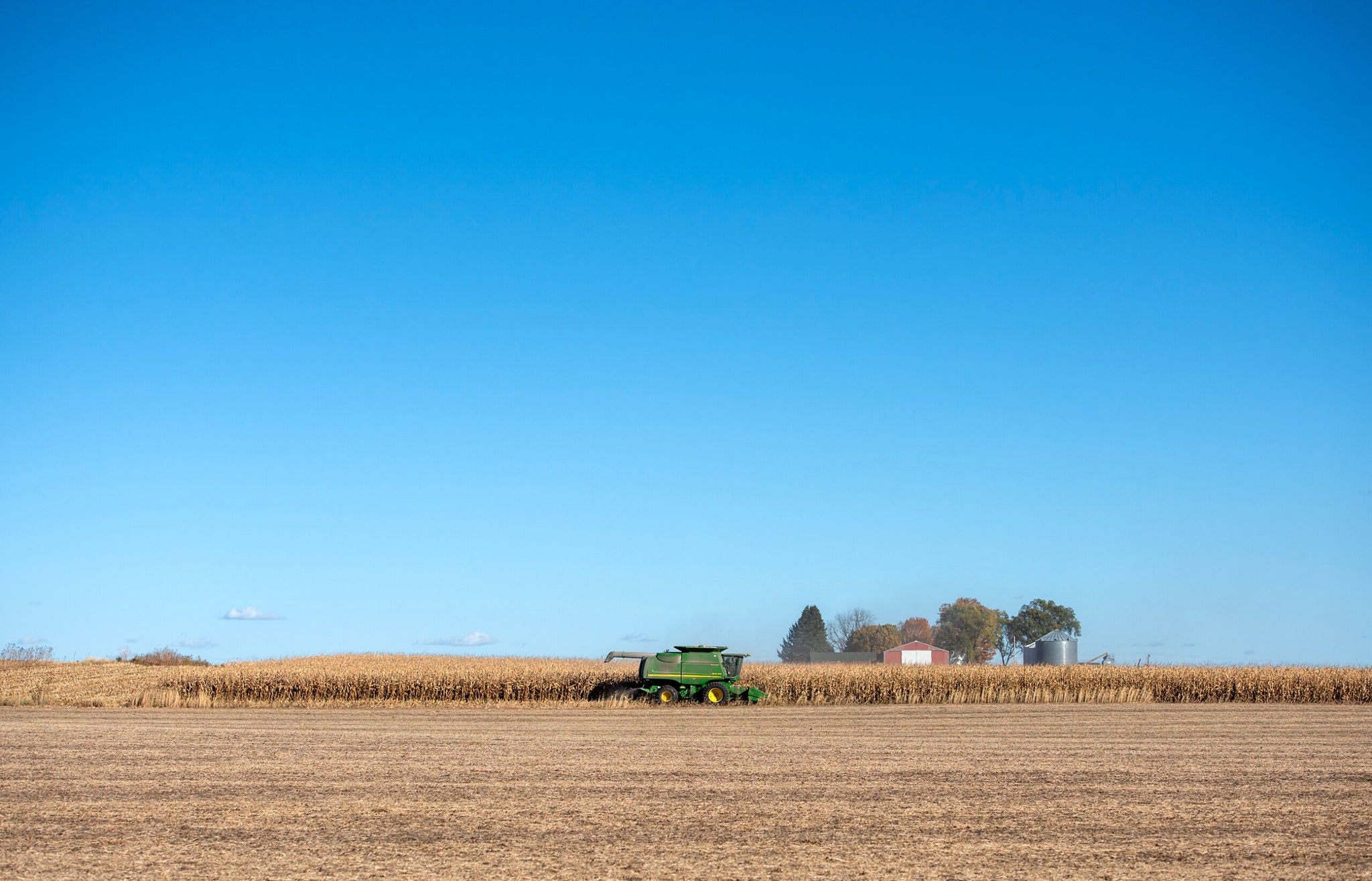 Wisconsin crop harvest is weeks ahead thanks to dry, warm weather - WPR