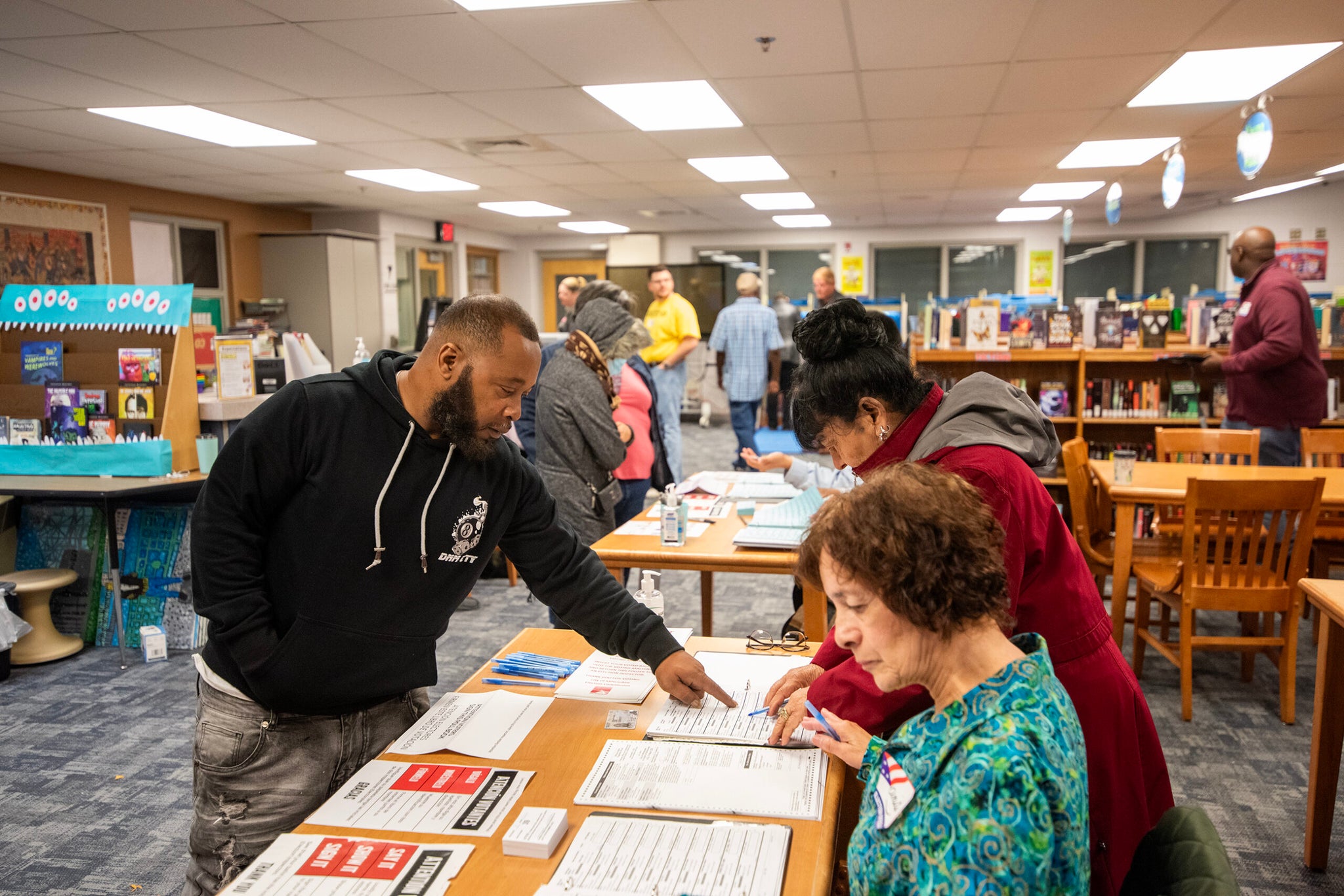 How to vote in Wisconsin in 2025 - WPR