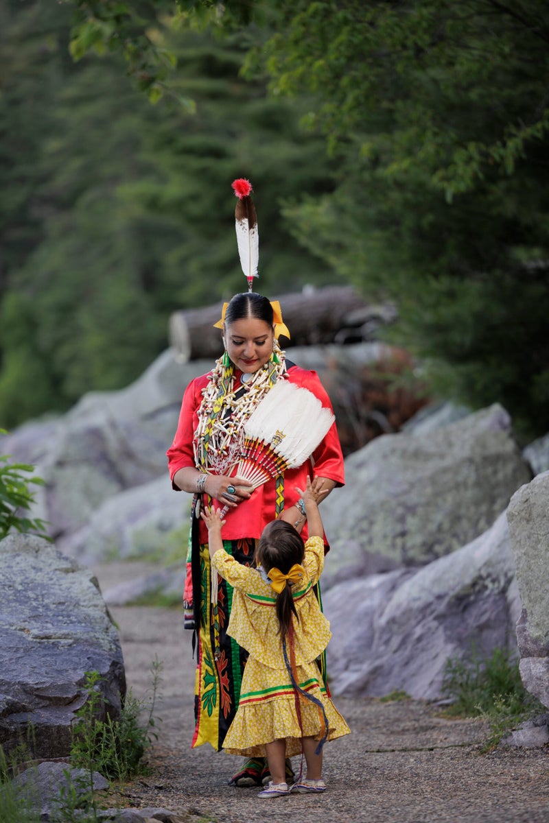 Celebrating Wisconsin’s vibrant Native American art scene - WPR