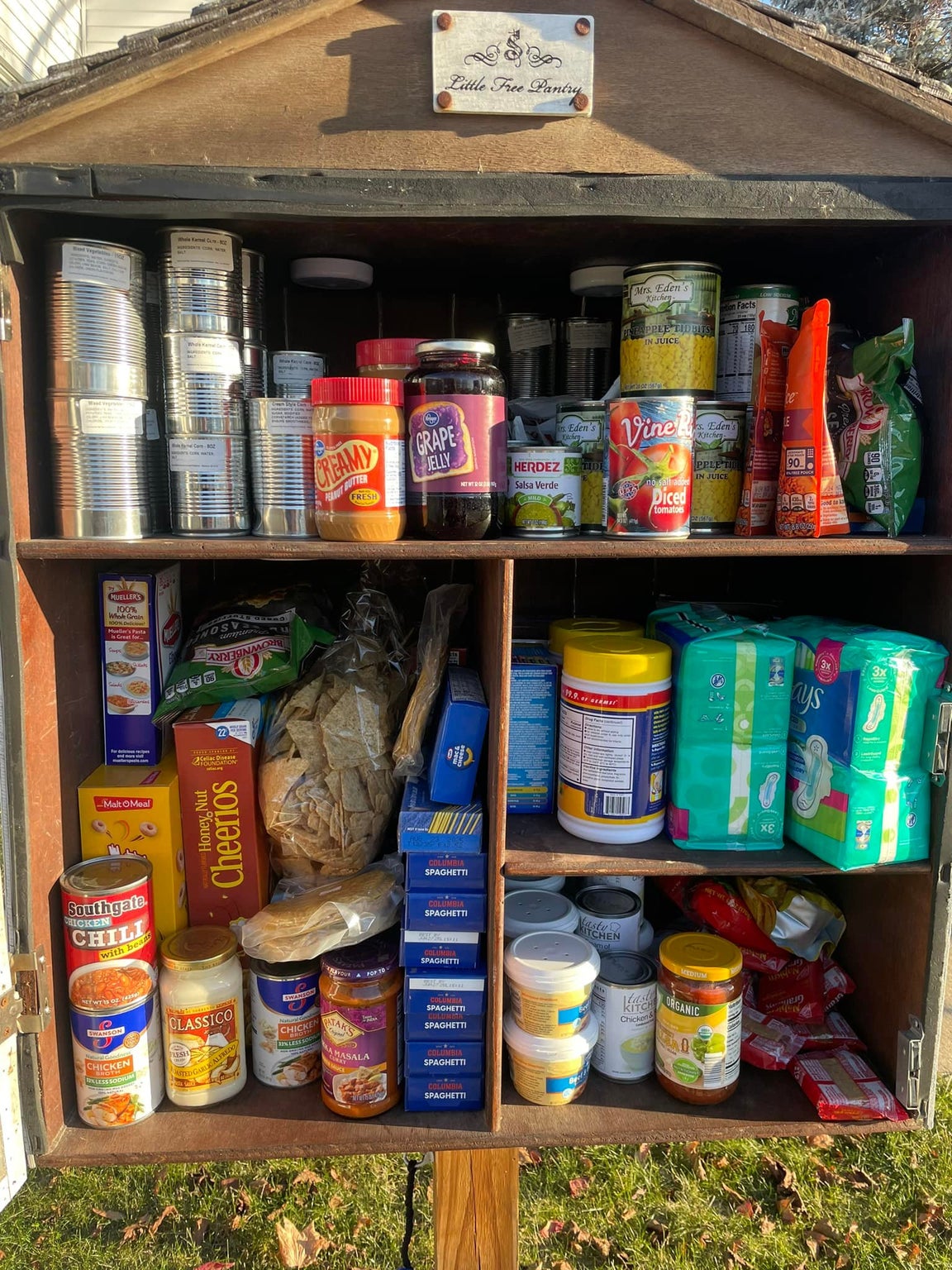 Wisconsin's Little Free Pantries make food available to anyone, anytime ...