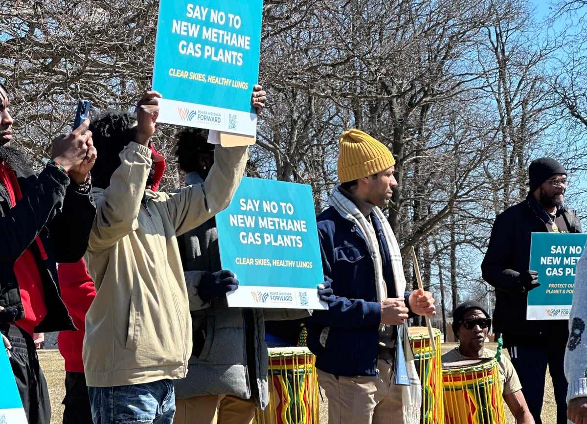 Natural gas opponents call on PSC to block largest piece of We Energies ...