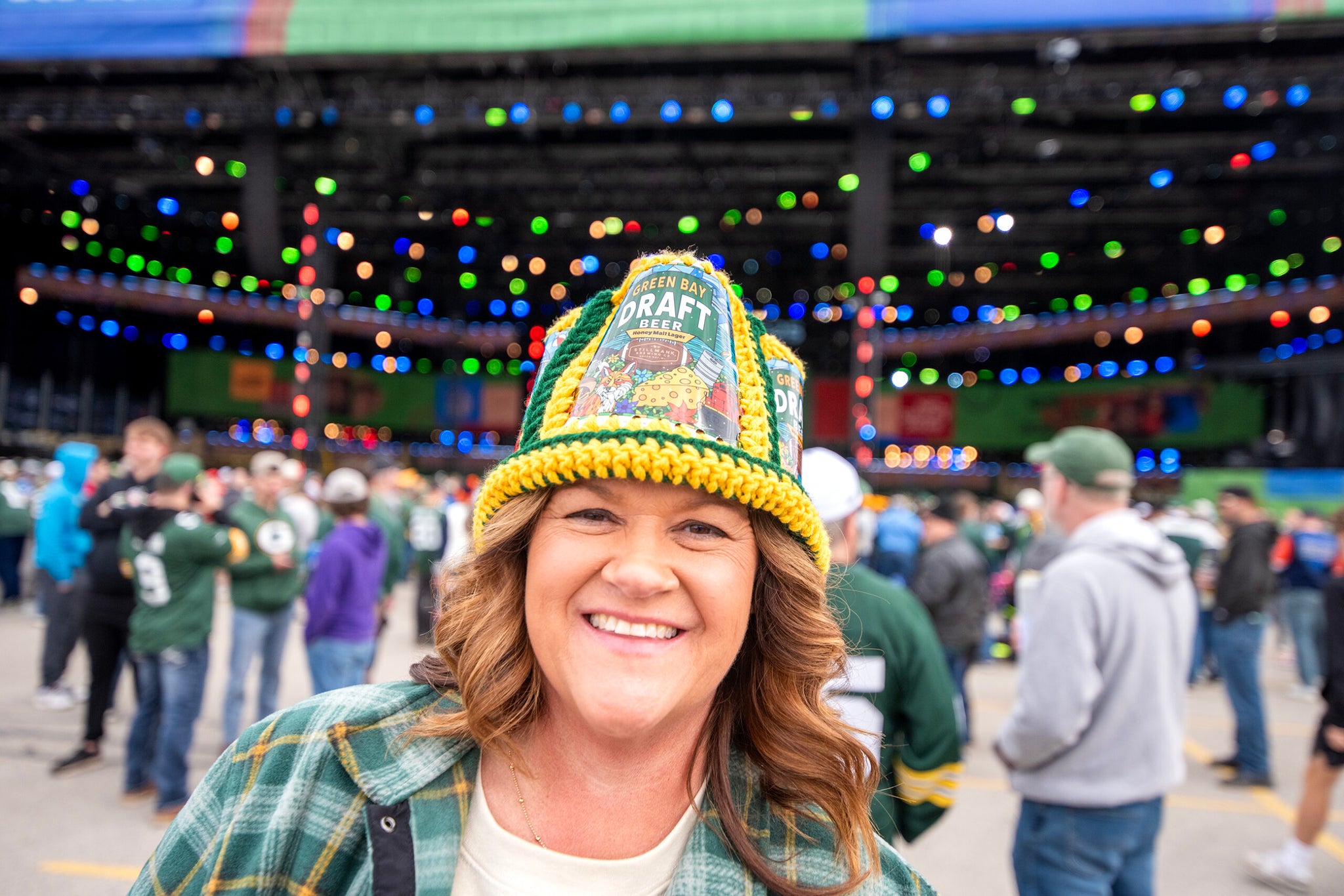 PHOTOS: Opening day of the NFL draft in Green Bay - WPR
