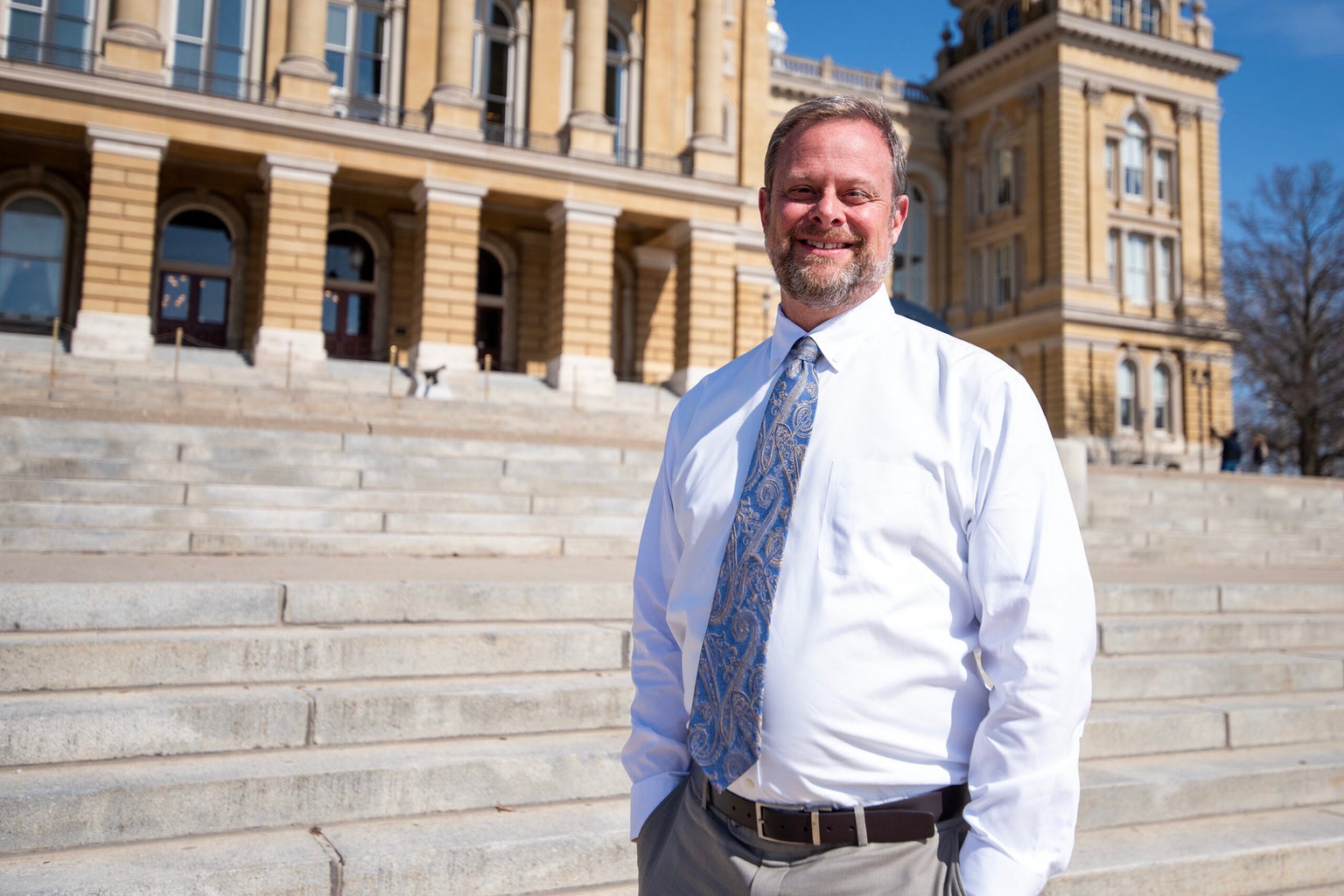 Microsoft built 5 data center campuses in this Iowa city. Here's what ...