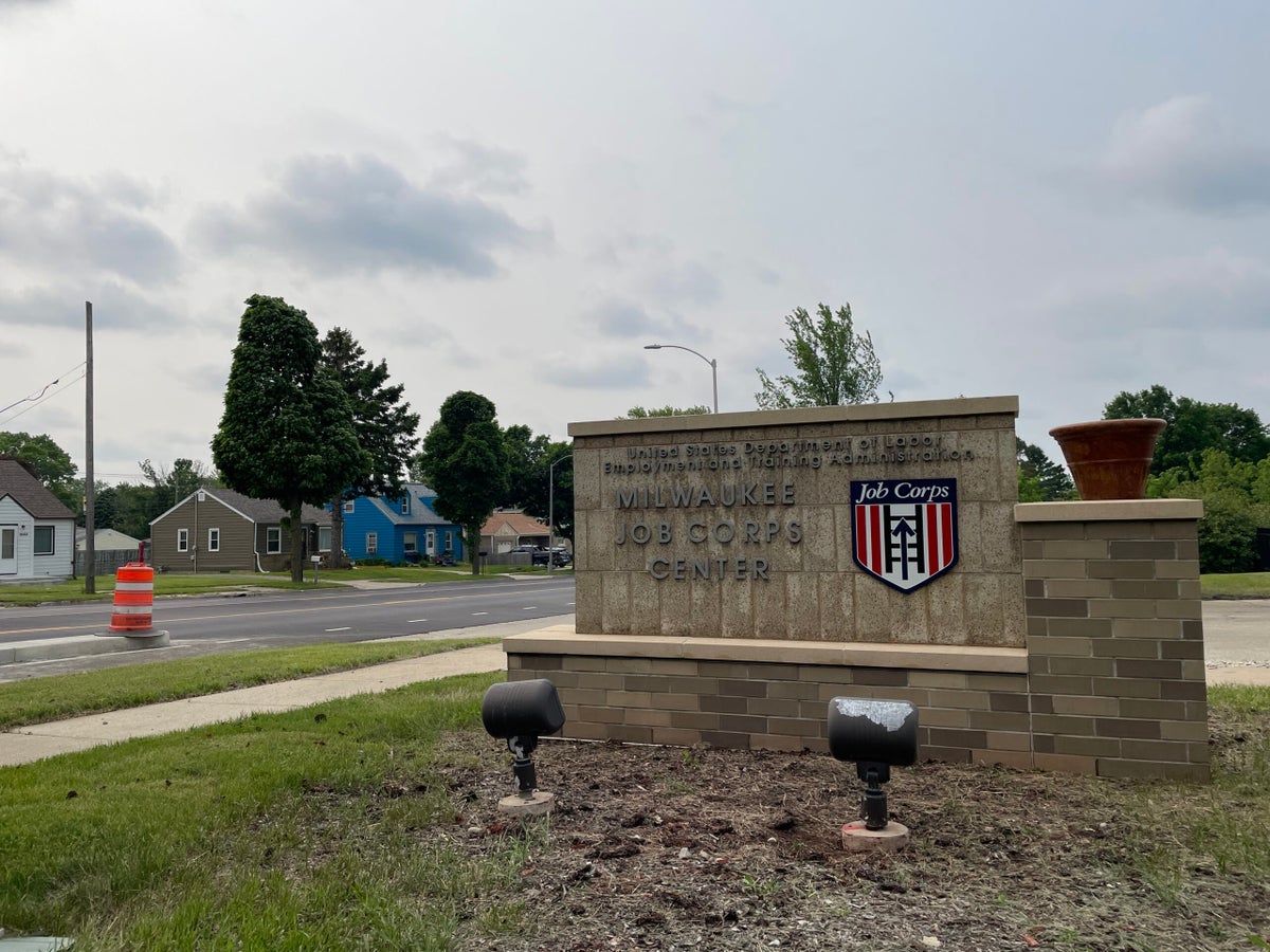 Milwaukee officials criticize proposed closure of federal Job Corps ...